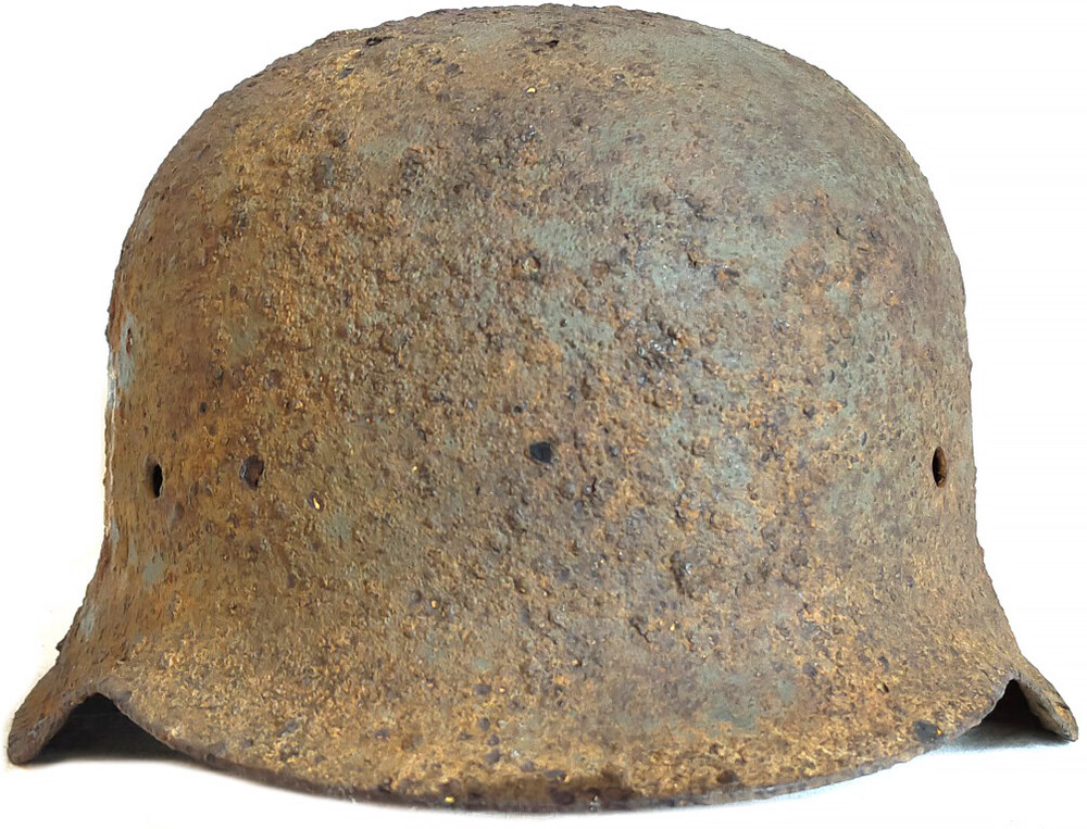 Waffen SS helmet M42 from Pskov (Pushkovo mountains)