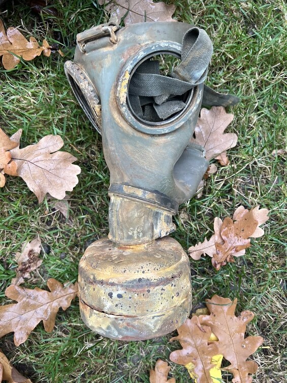 German gas mask + canister from Eastern Front